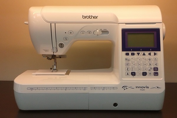 brother-innovis-is-f-420 – schmid-naehmaschinen.de